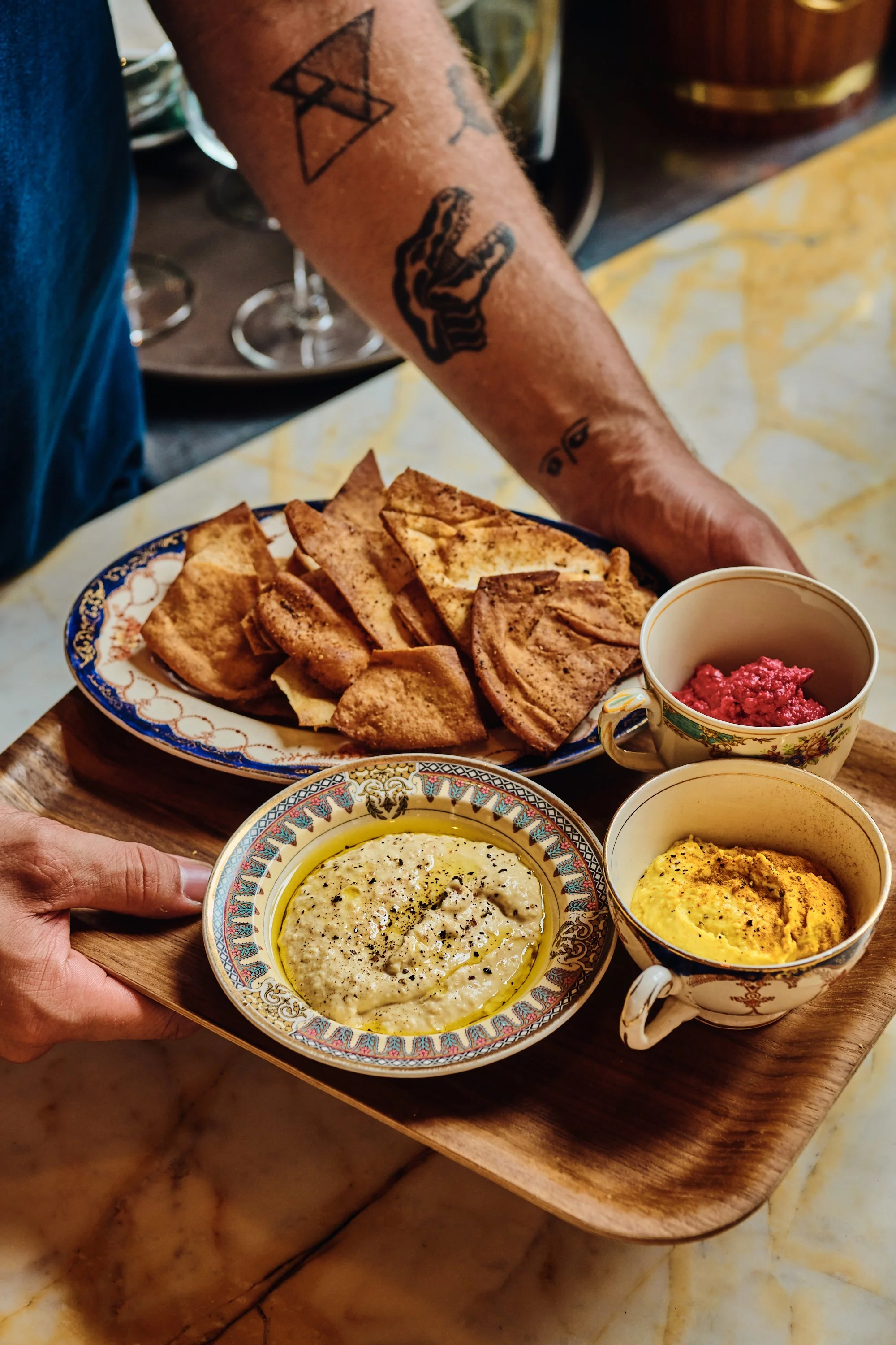 Bar Restaurant Café - Le Plateau Mont-Royal — Le Petit Dep