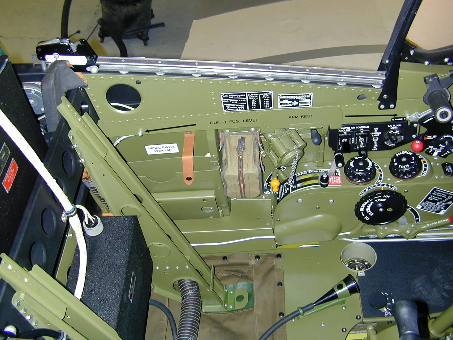 P 51 Cockpit 360