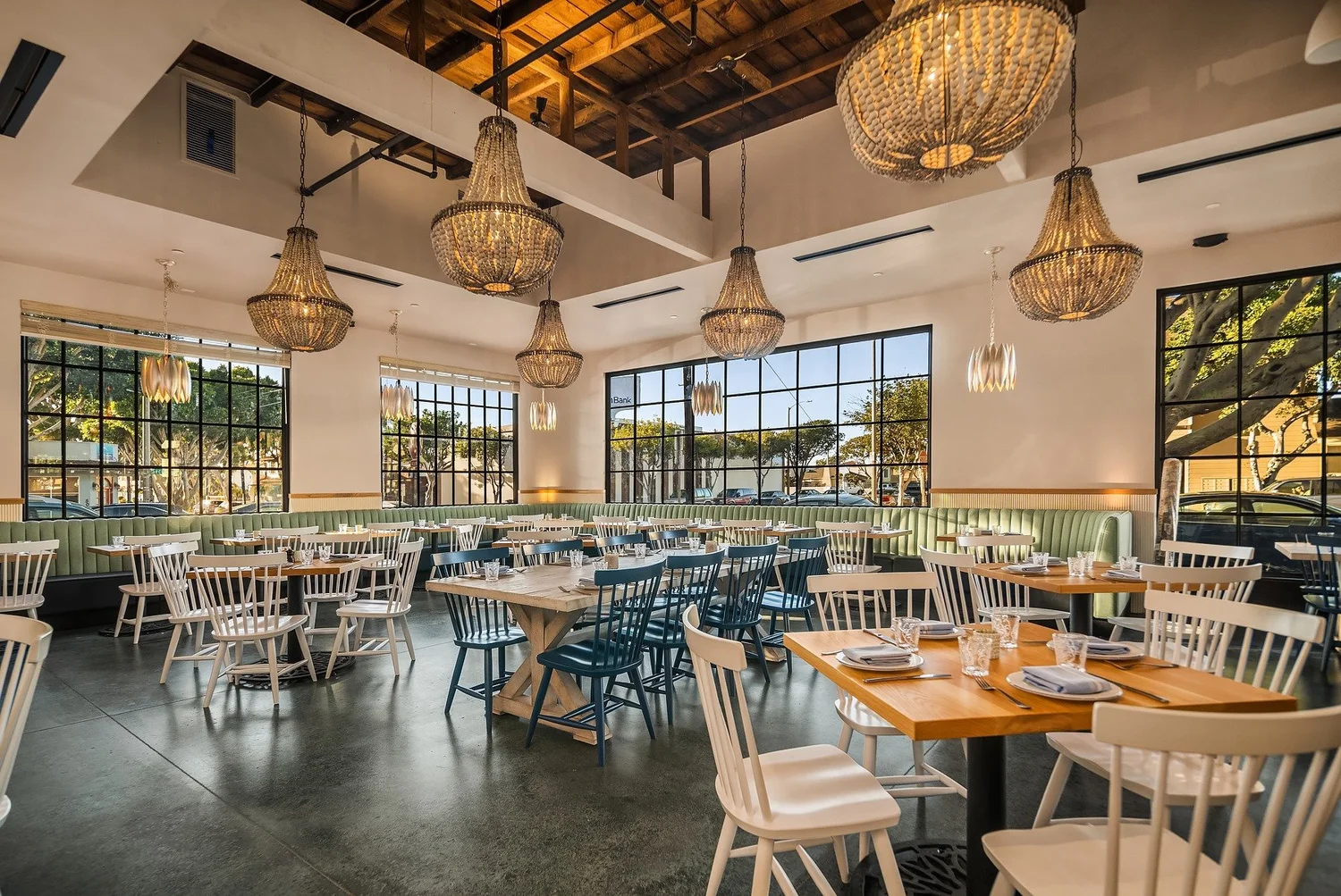 Explore Restaurants, Bars & Dining in Encinitas, Ca