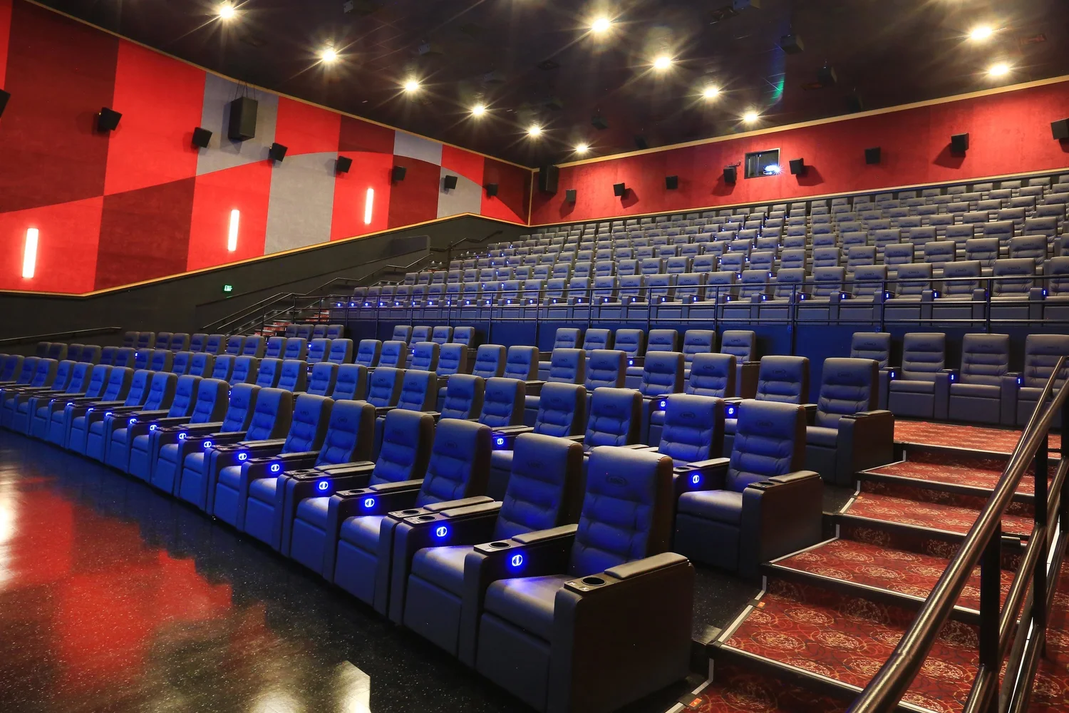 Marquee Cinemas Pinnacle 12 Theatre — BurWil — Bristol and Knoxville TN
