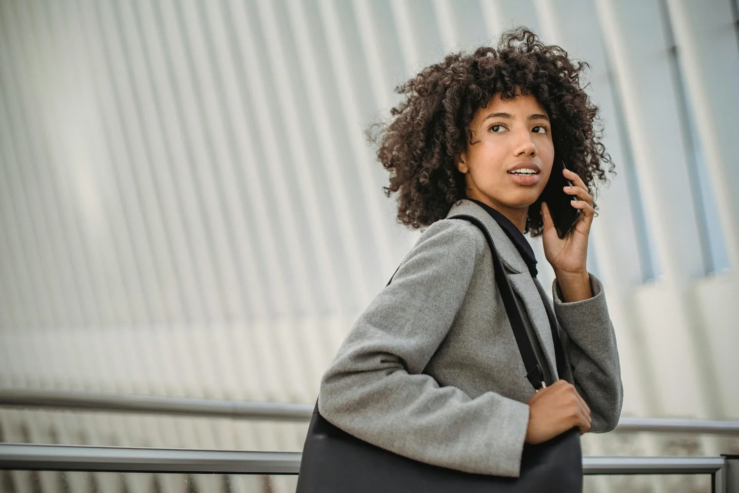 Fear as a Compass: How Women Use Fear to Choose Their Next Big Move ...