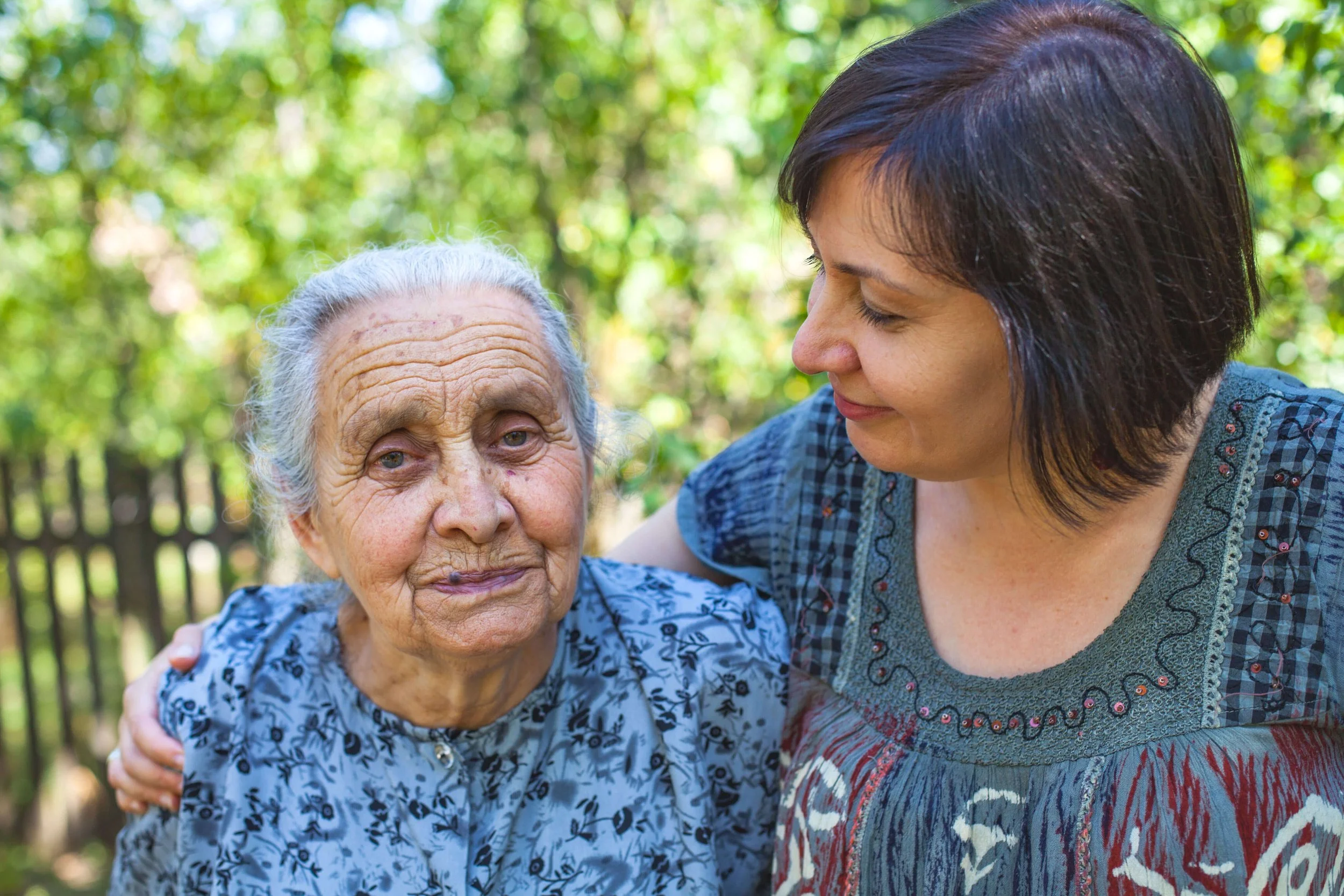 A Guide to Caring for Aging Parents: Nurturing Love and Support — Hope ...