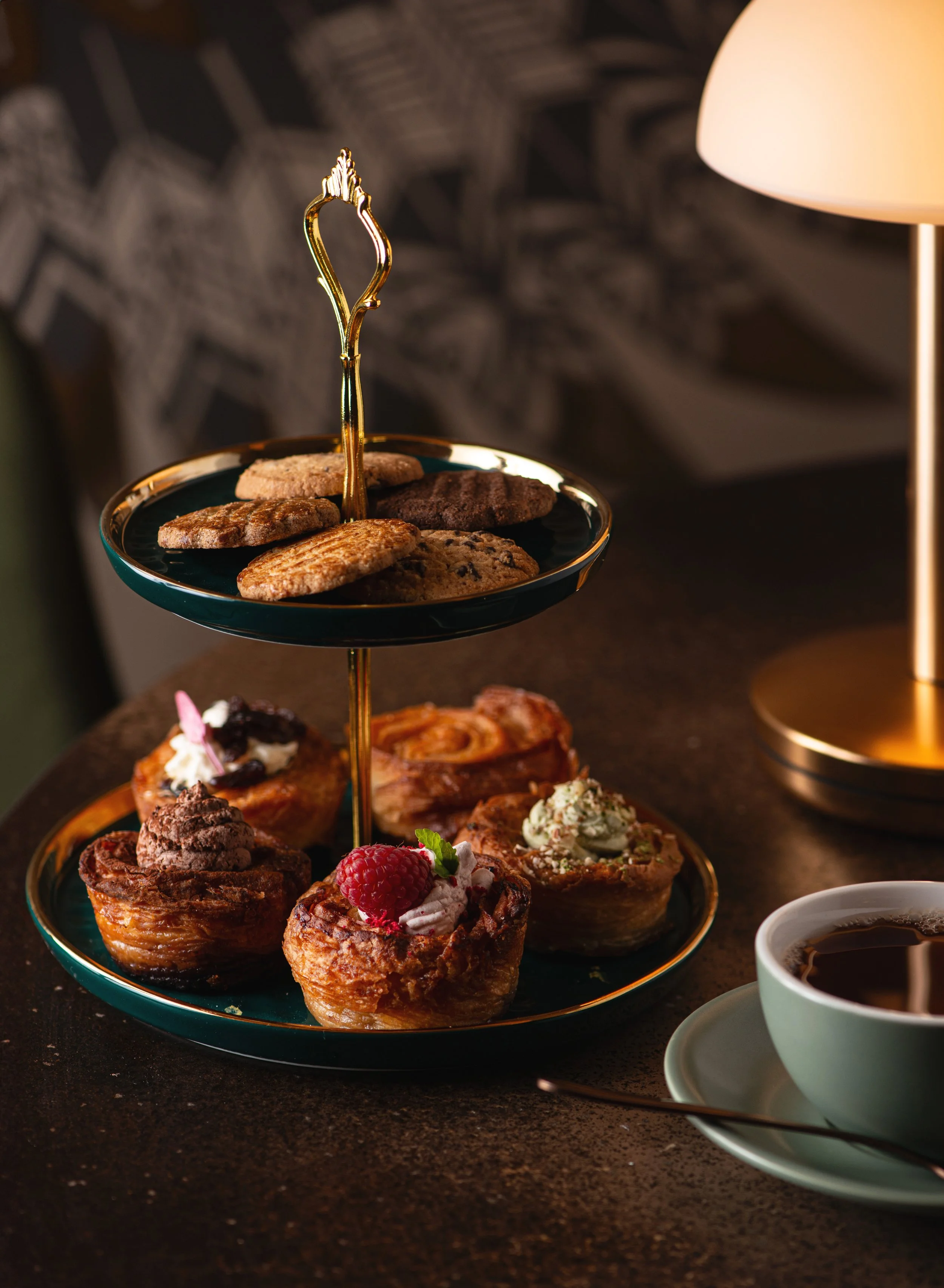 WOLFOX SAVOY - London