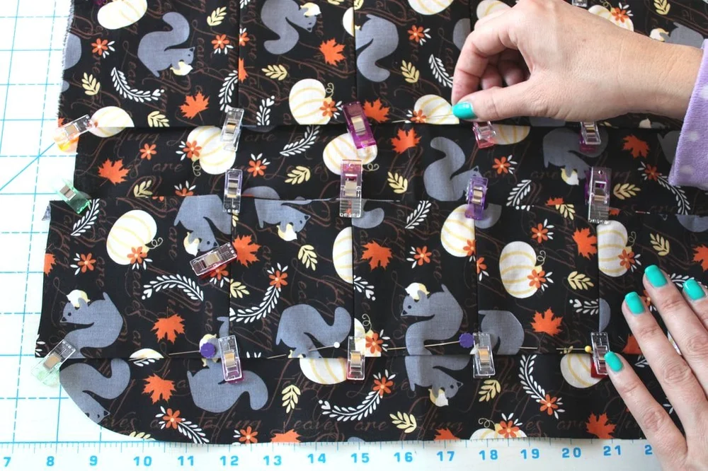 Egg Gathering Apron — Sewing to the Moon