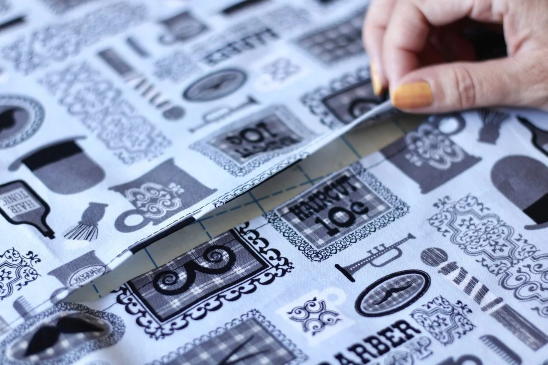 DIY Easy Sewing Machine Cover — Sewing to the Moon