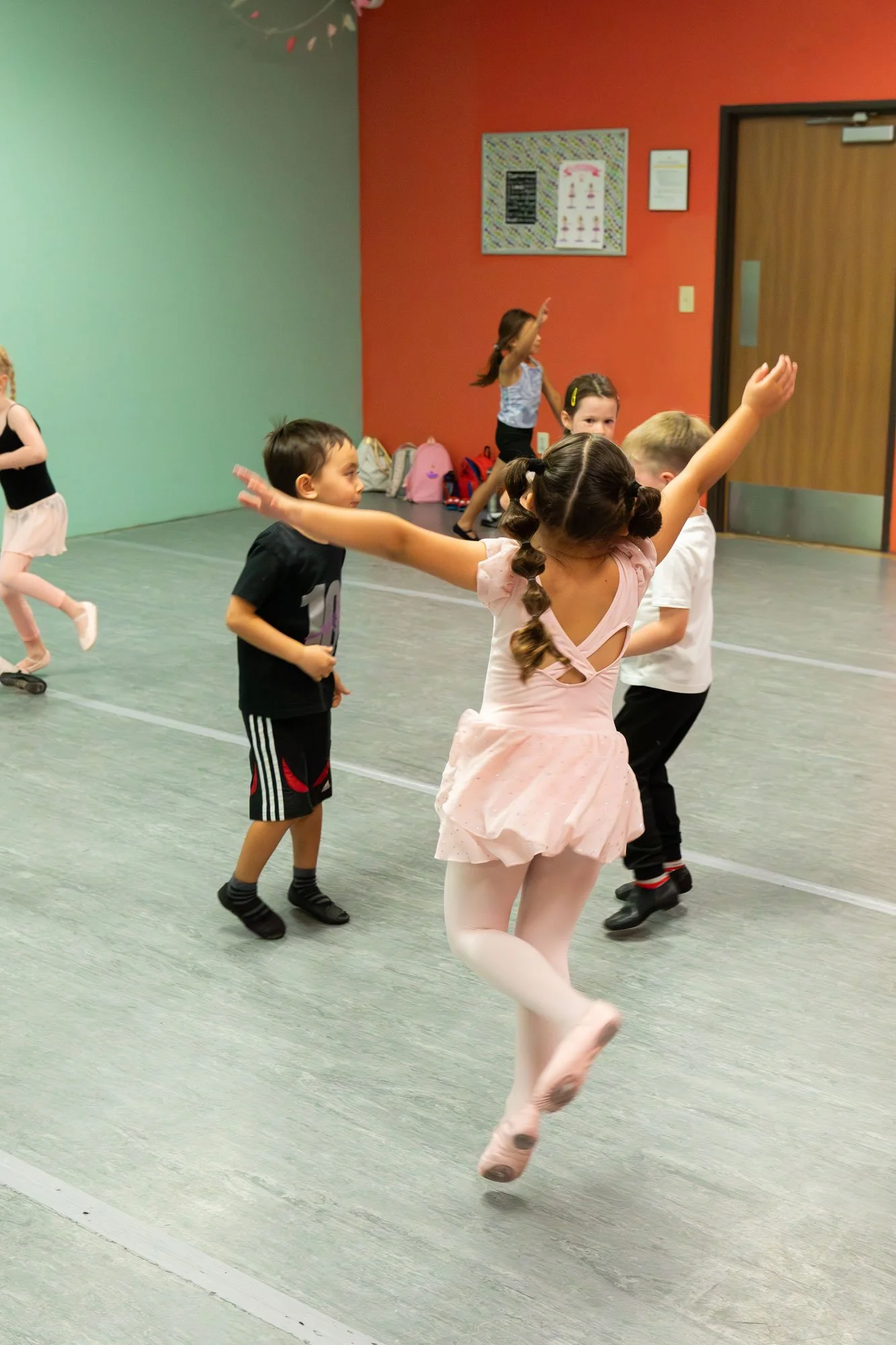 Ages 2-5 classes — Move by Morelli