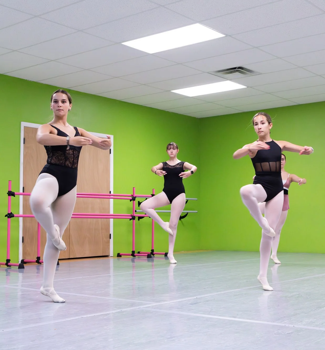 Attire — Move by Morelli