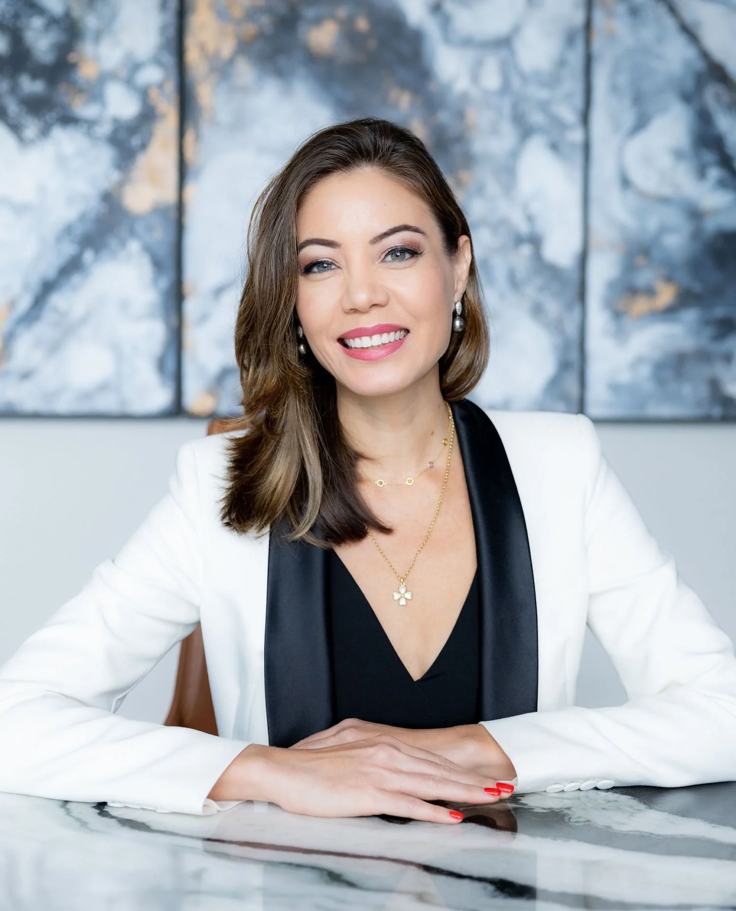 BIO — Christine Amour-Levar
