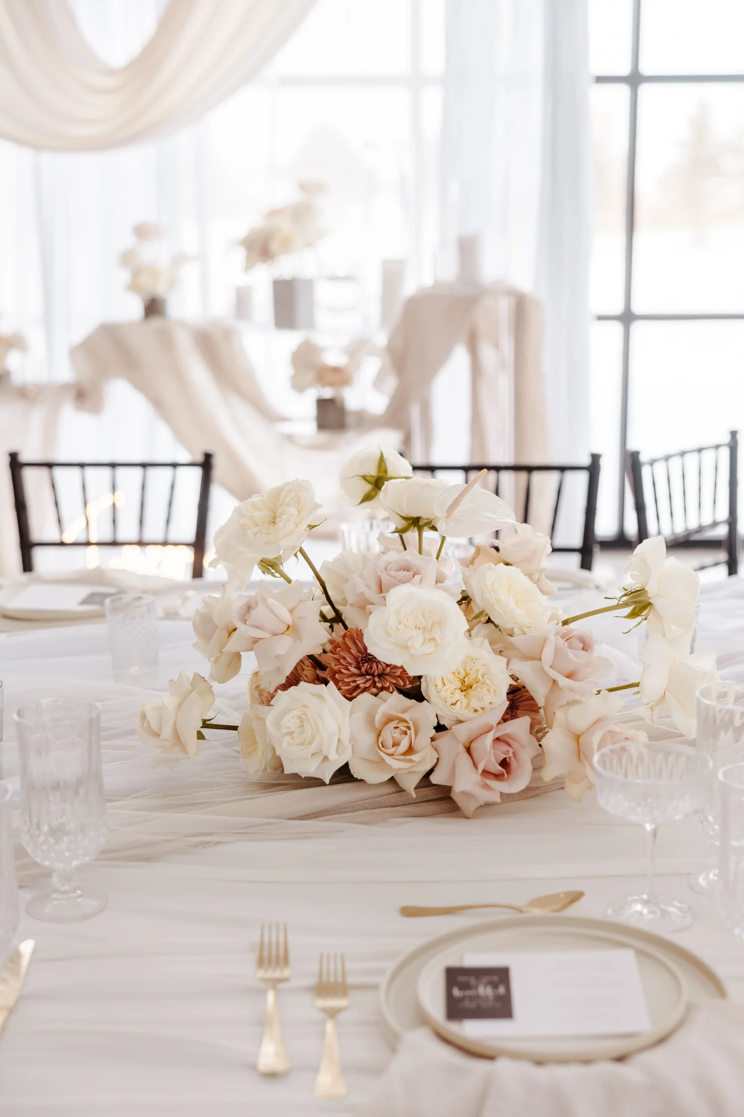Modern Elegance Wedding Showcase Design — Serendipitous Events