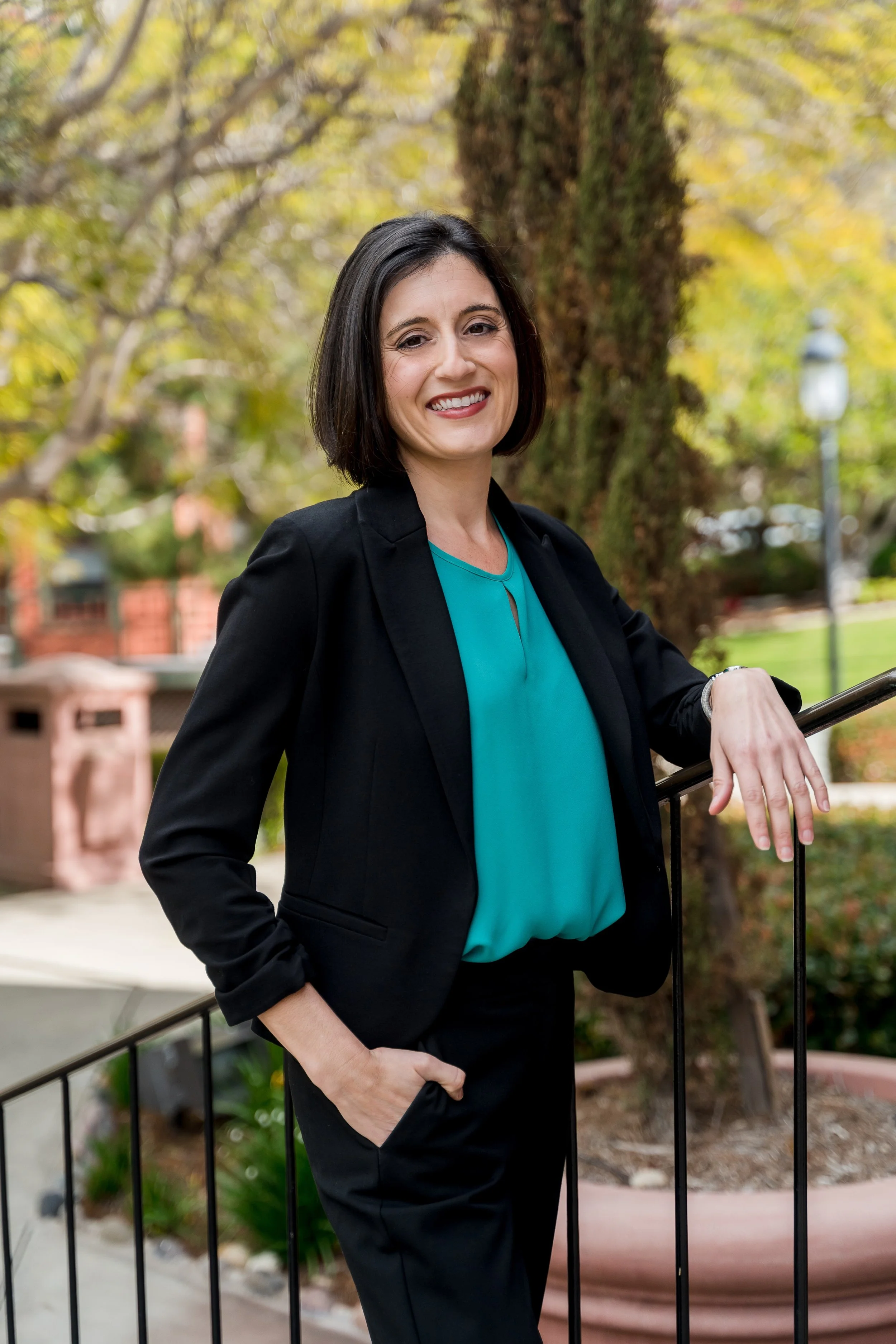 About The Therapist — Mindful Therapy