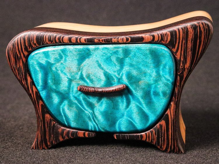 Mastering High Gloss: Perfecting Lacquer and Varnish Finishes — JMA ...