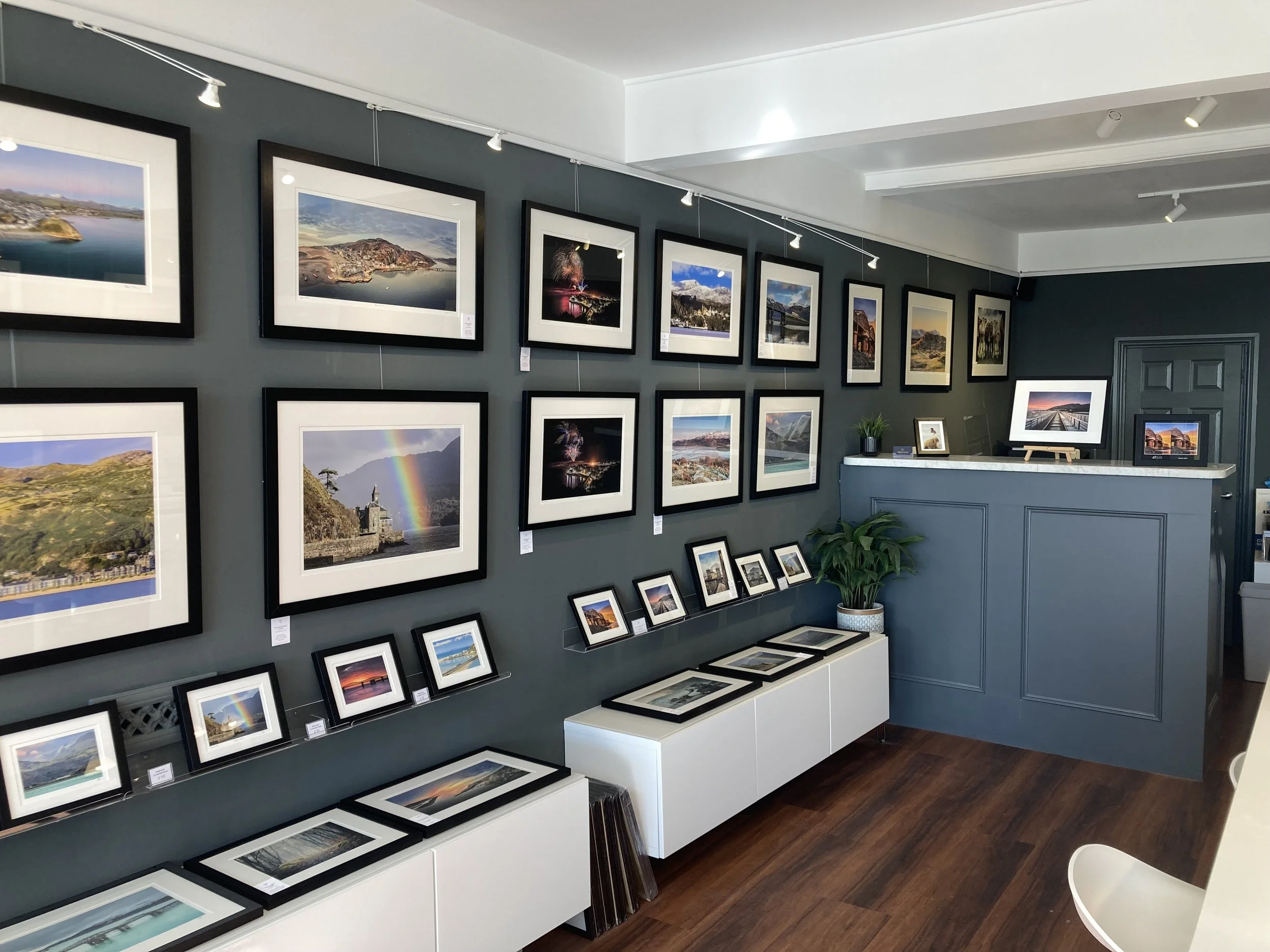 Services 2 — Verdun House Gallery