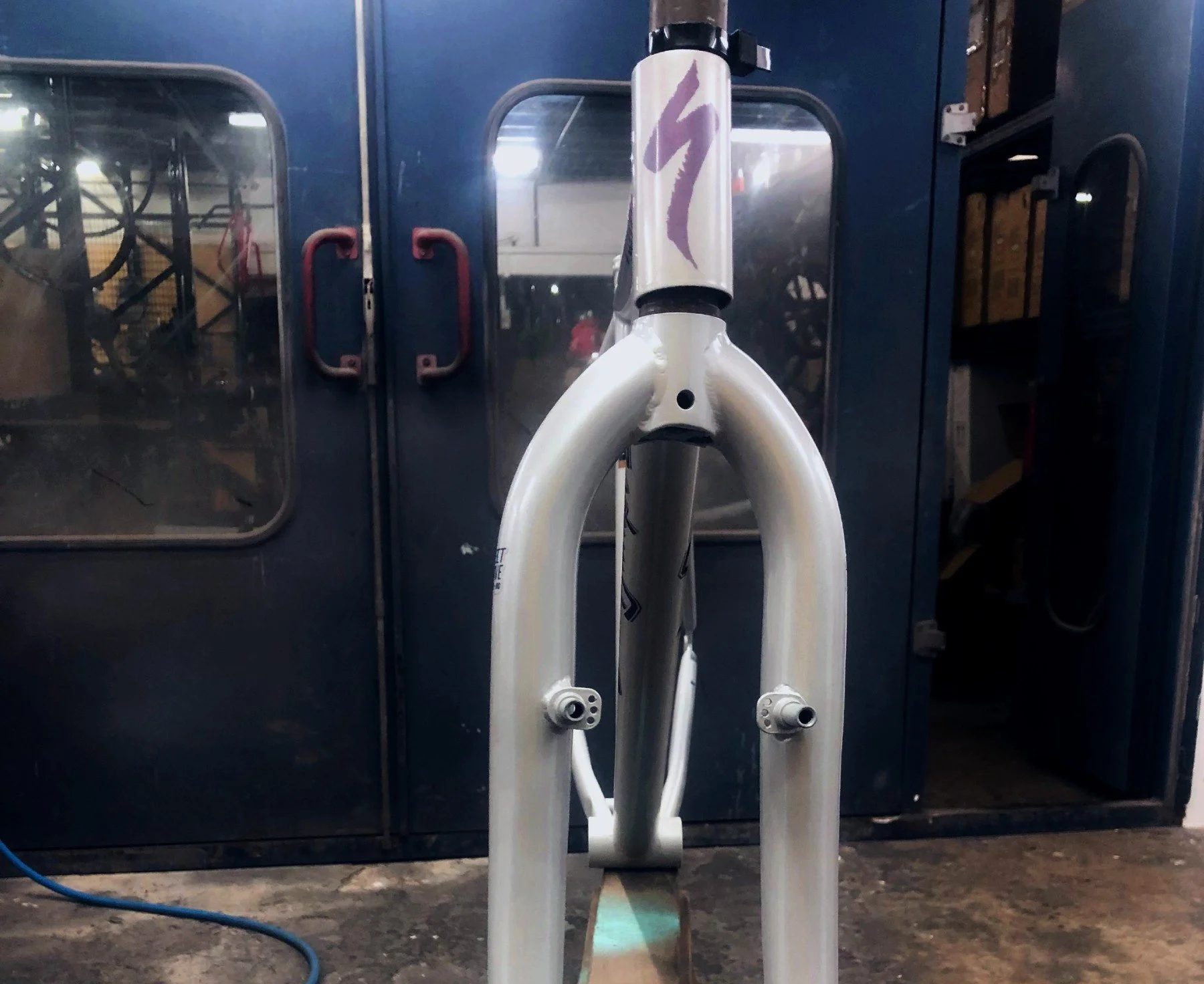 Stumpjumper 26" MTB Frame Restoration, Pearl Grey — Bike Sanctuary ...