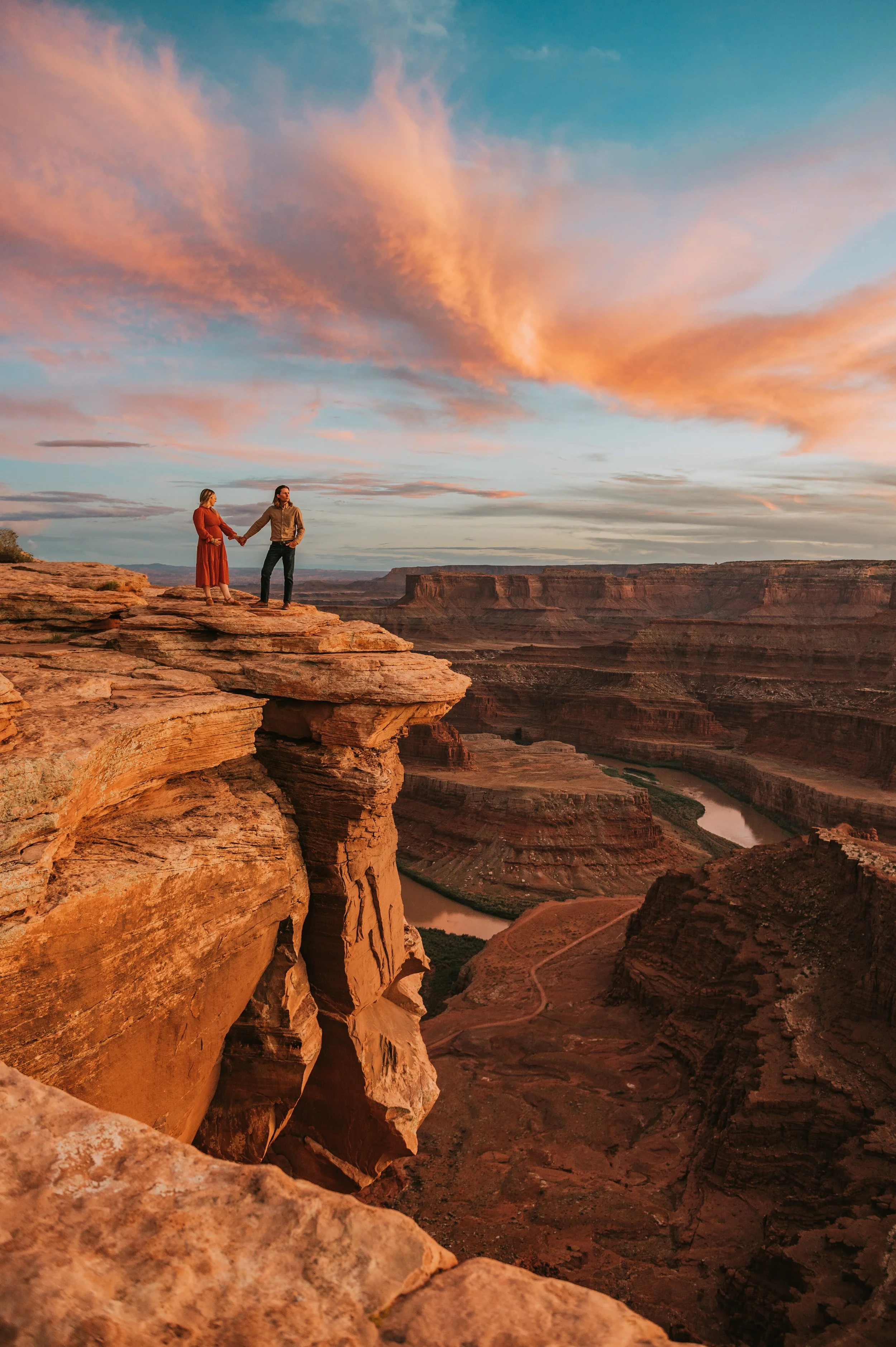 Contact - Maria DeForrest Photography — Maria DeForrest - Photographer