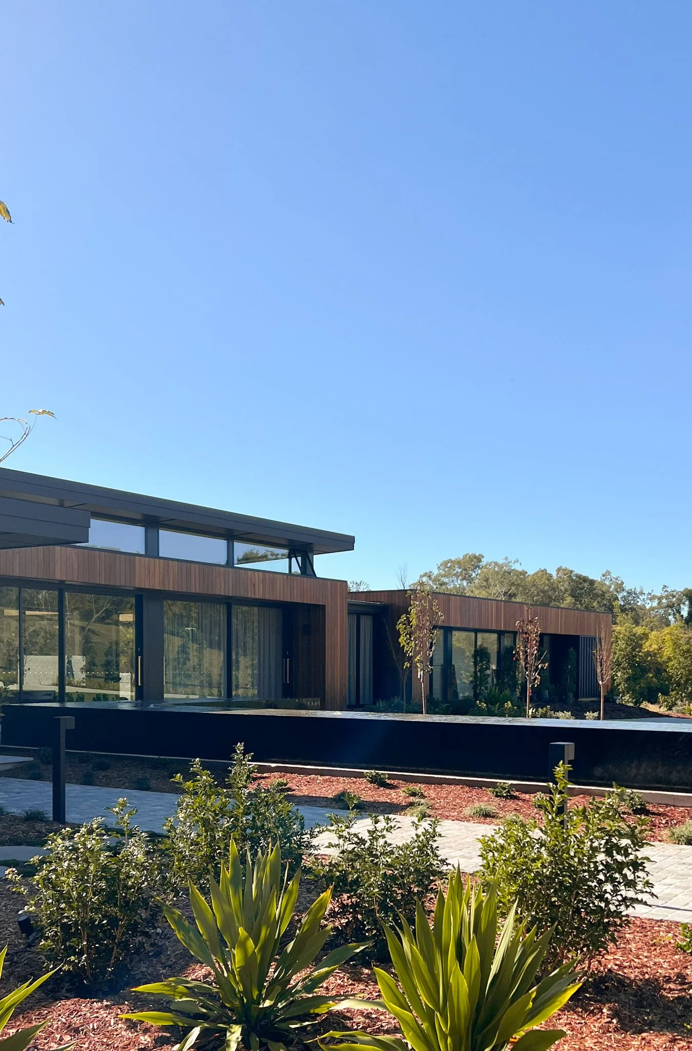 Brookfield House - Upper Brookfield, Qld — Lightbody Architects