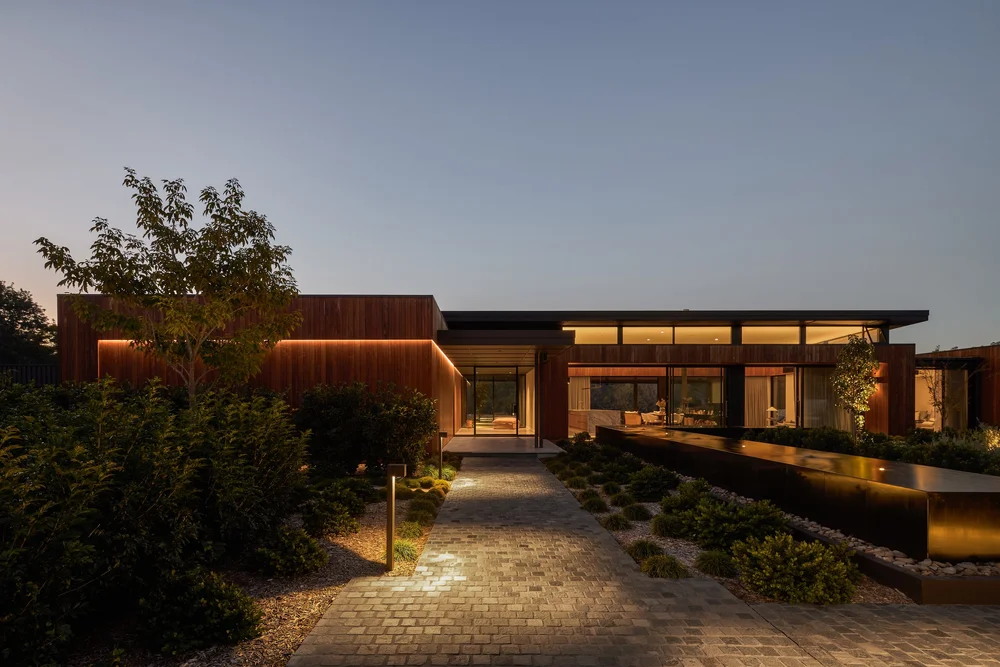 Brookfield House - Upper Brookfield, Qld — Lightbody Architects