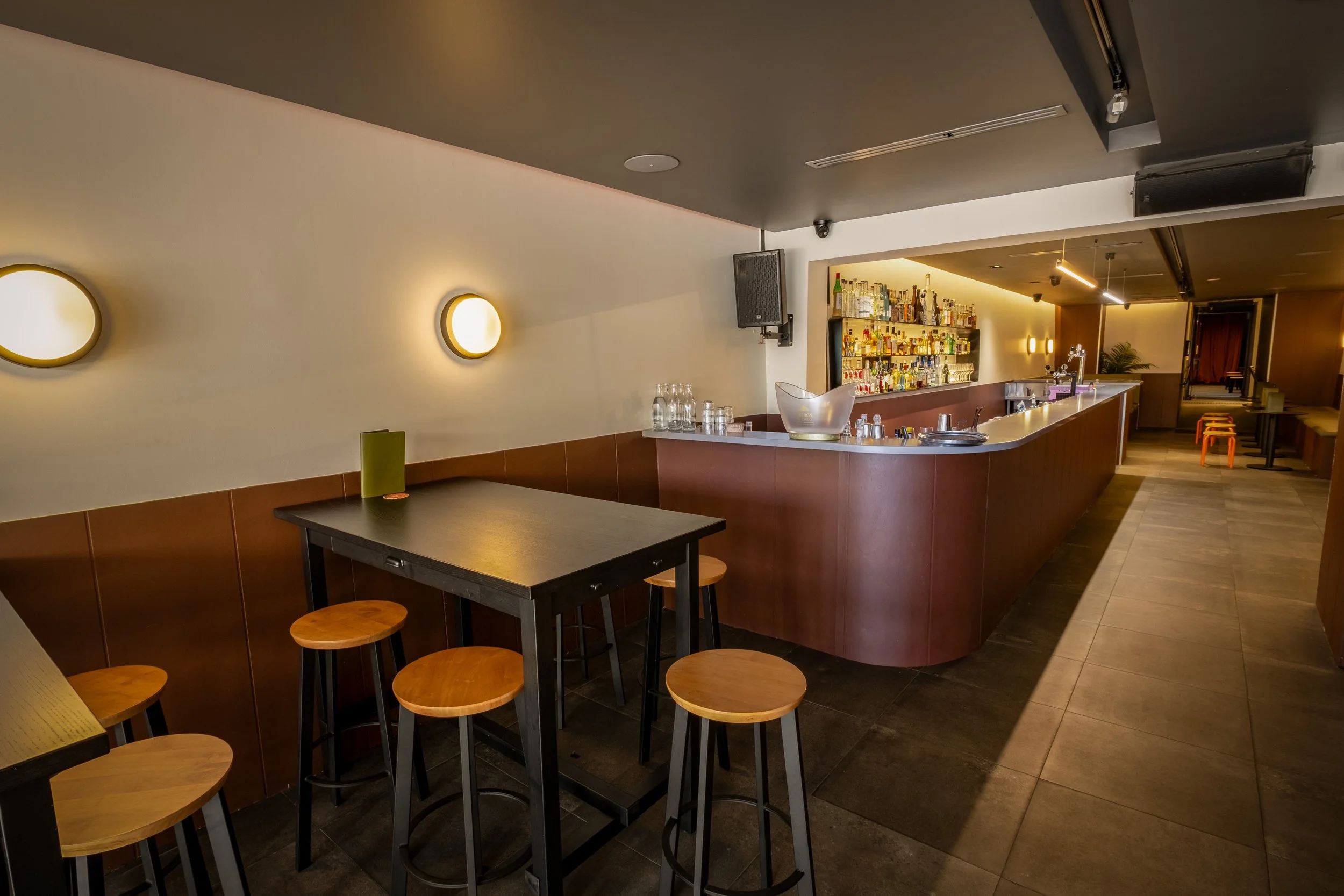 EVENTS — BAR BLANCO