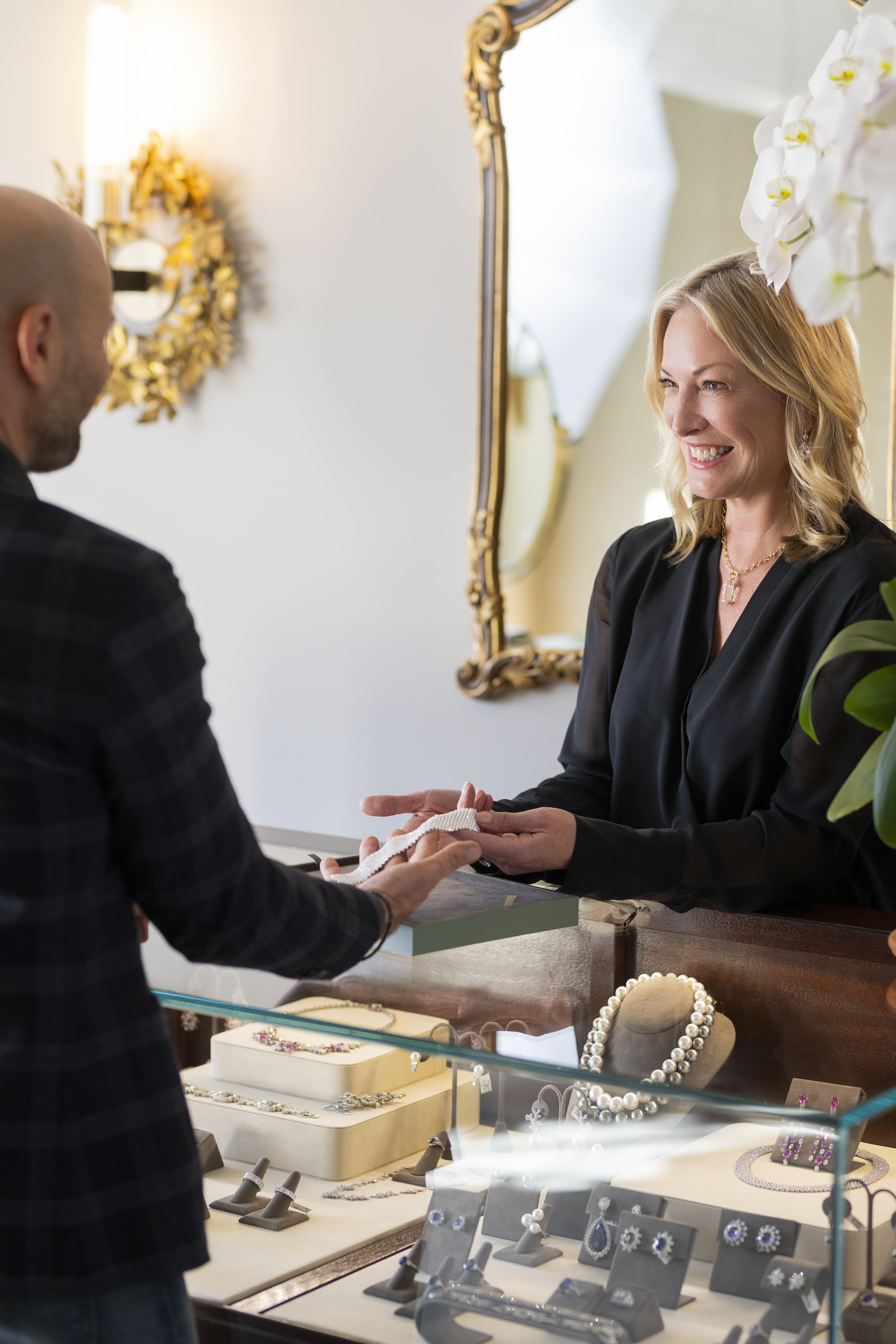 Contact | Famille Jewelry