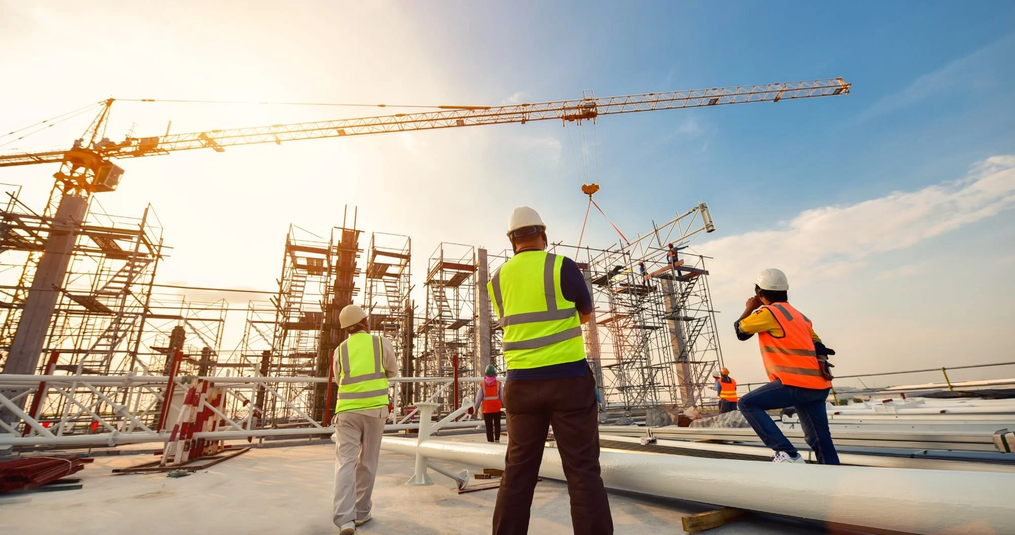 What is a General Contractor? — Alvarez Masonry & Concrete
