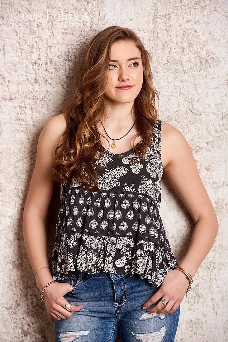 River + Field Senior Portraits | Carly — Steve Holmes Photography