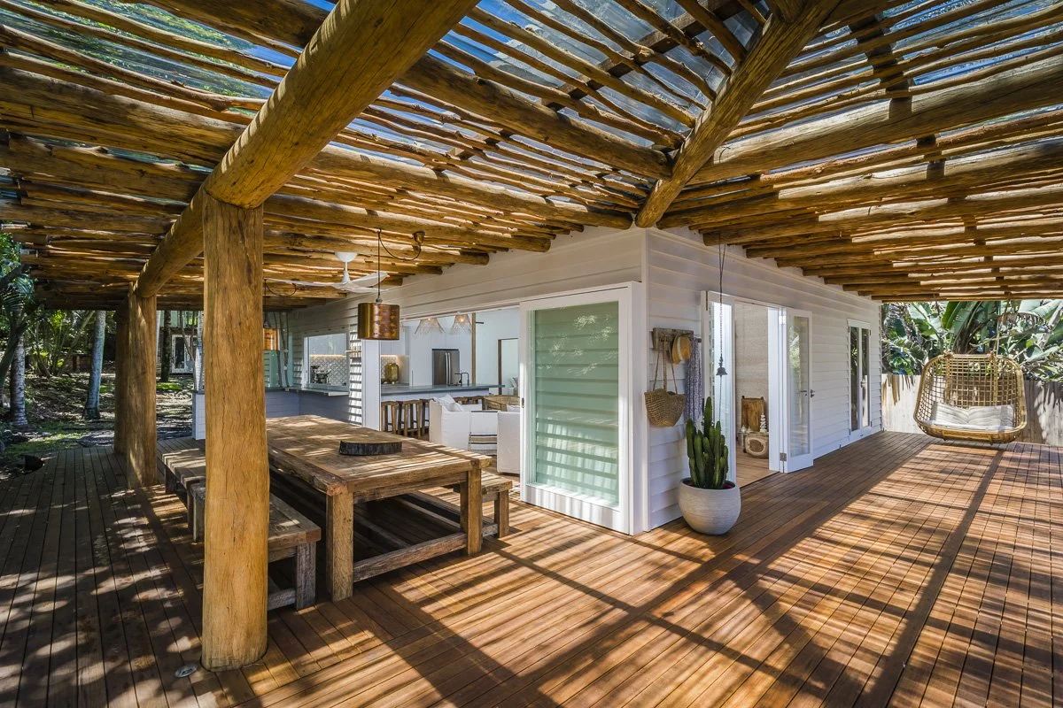Eternity Beach House Belongil | Artistic Sustainable Home | Balanced ...