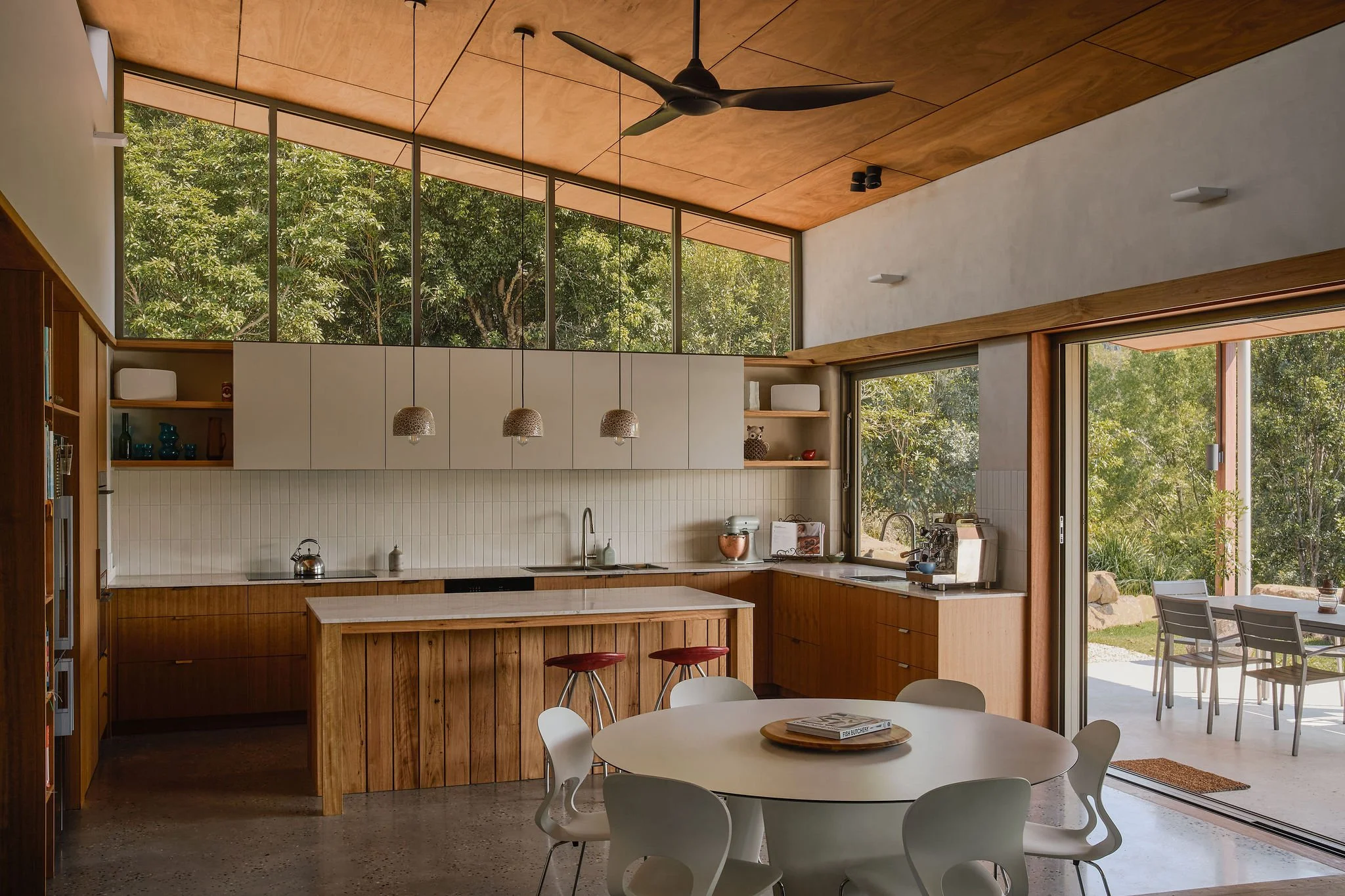 Birdsong Sustainable Home | Balanced Earth Architects | Sustainable Architect Byron Bay ...