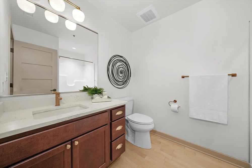 Residences — The Hobbs