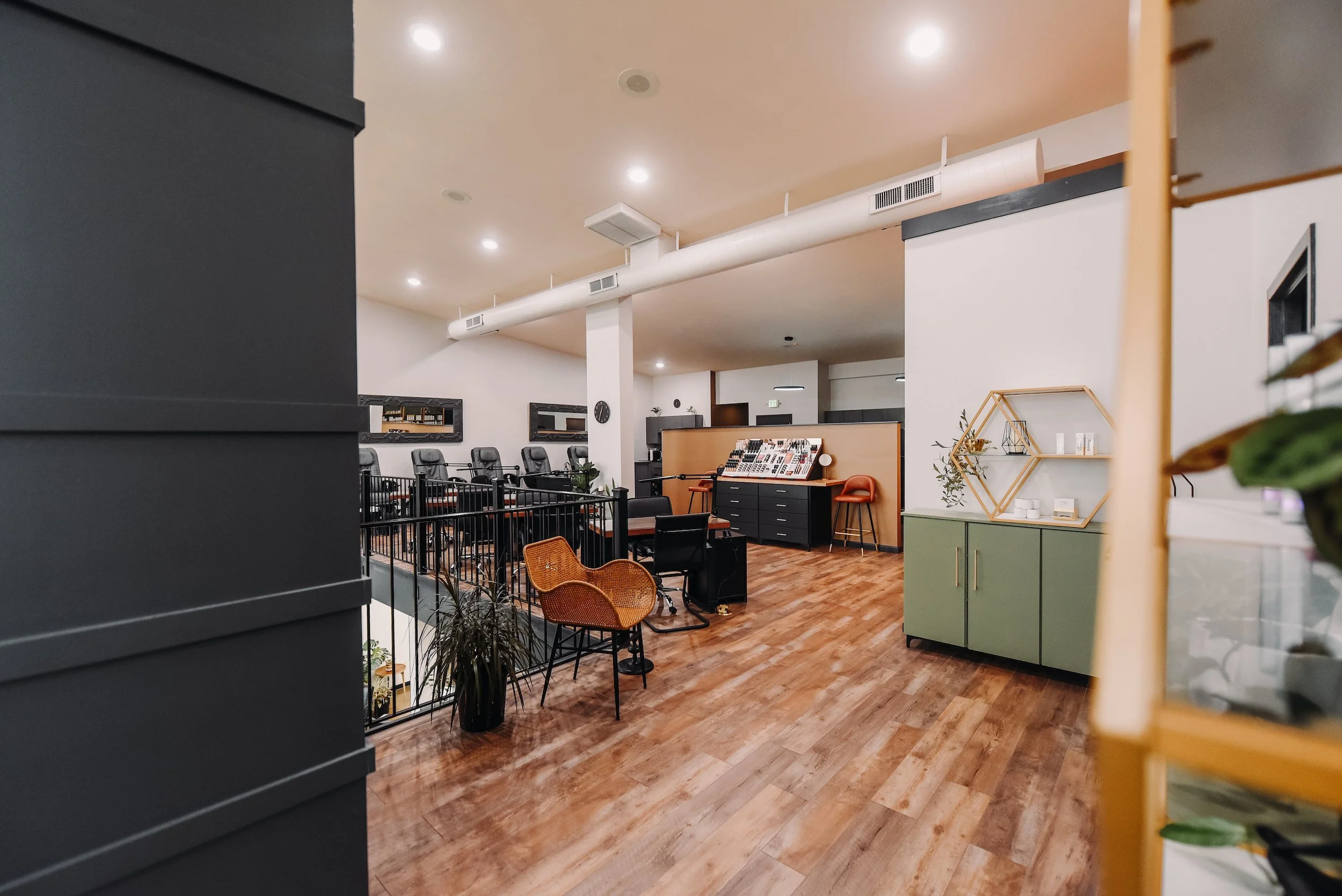 Solutions Salon + Spa