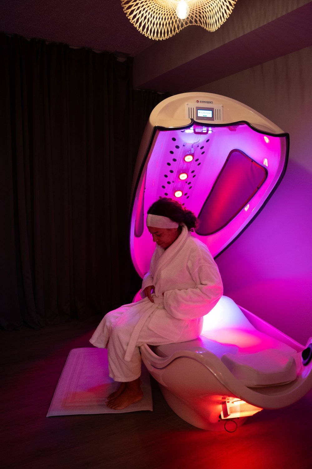 Infrared Sauna Calgary | Infrared & Salt Therapy Cocoon Pod — Renu ...