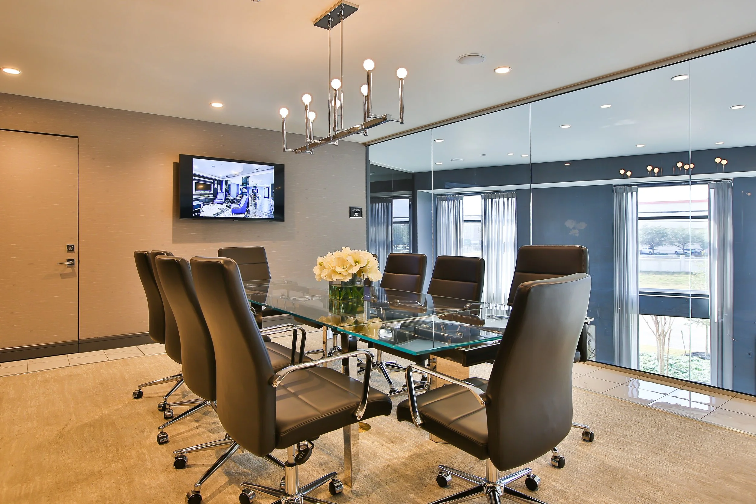 South Main Building - Luxury Apartments in TMC | Discover Modern Living ...