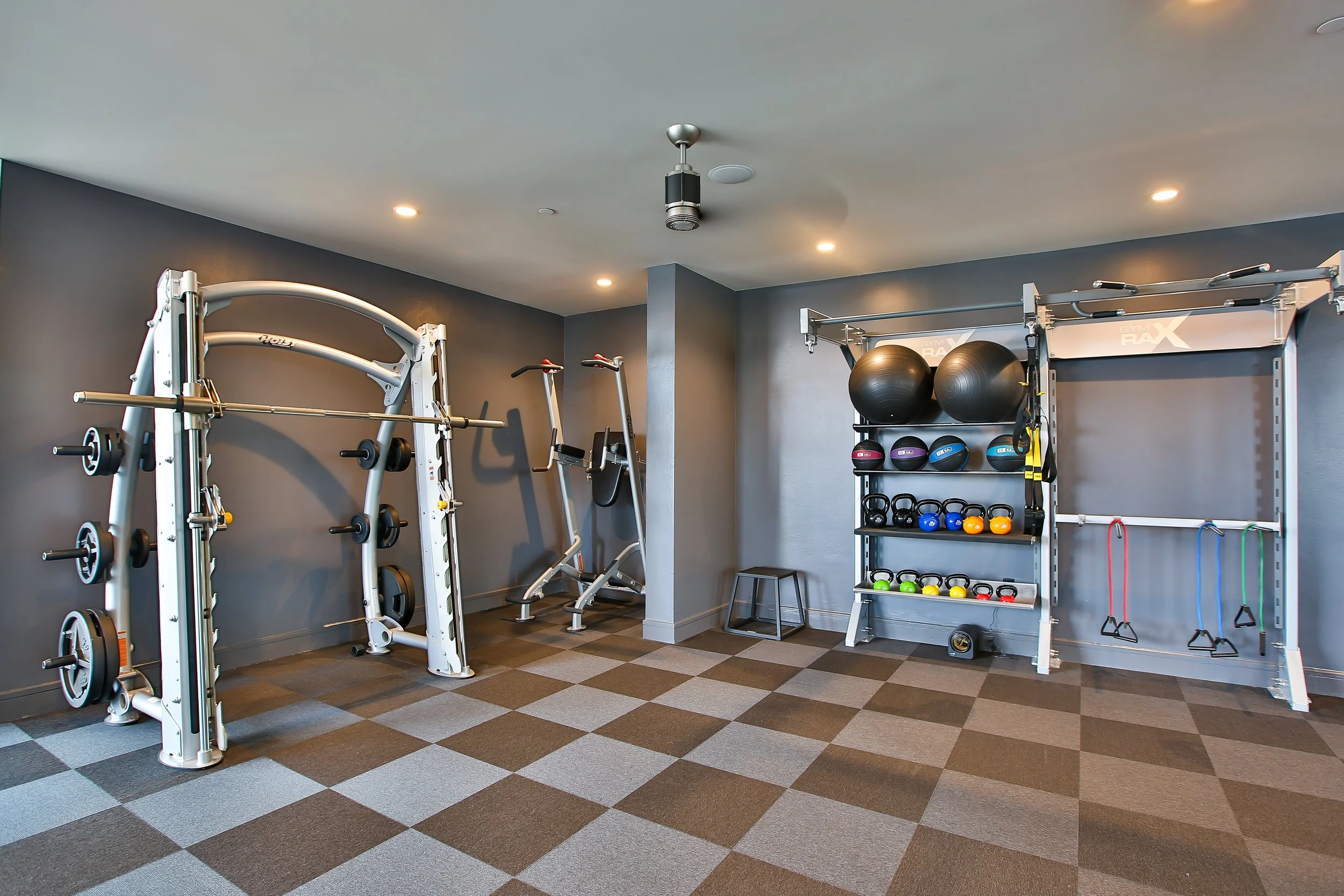 South Main Building - 1&2 BDRM Luxury Apartments - TMC - Houston, TX