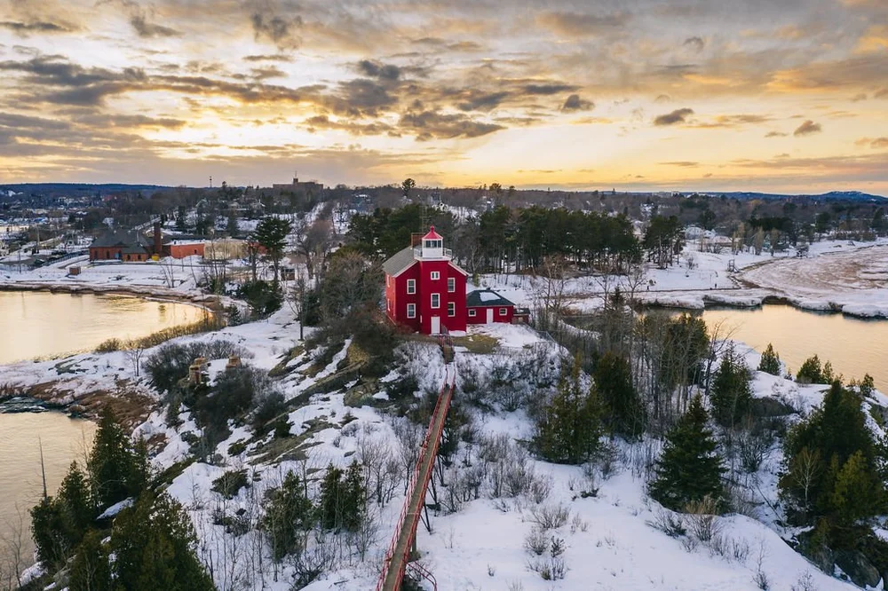 10+ Things To Do in Marquette, Michigan in the Winter