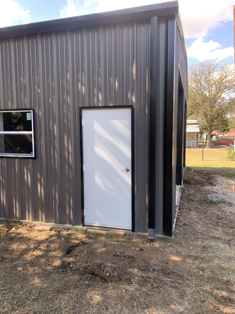 Newark Metal Building — KL Concrete and Construction