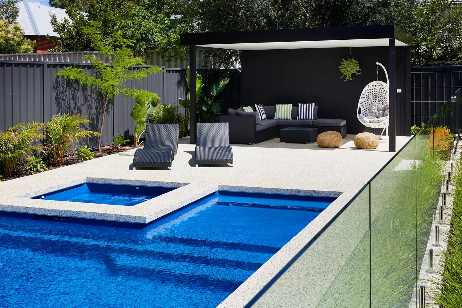 EDGECRETE CONCRETE POOLS & SURROUNDS