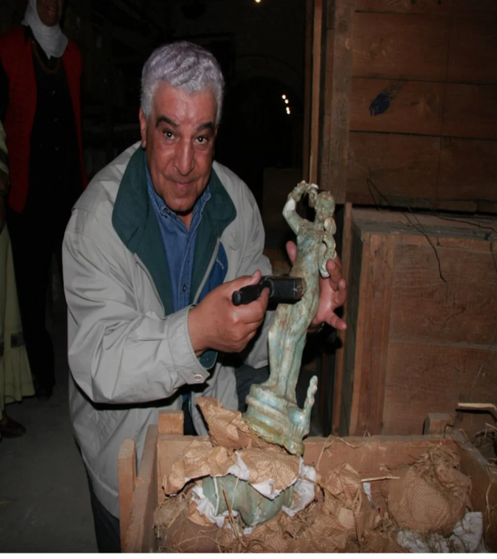 Bio — Dr Zahi Hawass | Egyptologist & Archaeologist - Scholar, Lecturer ...