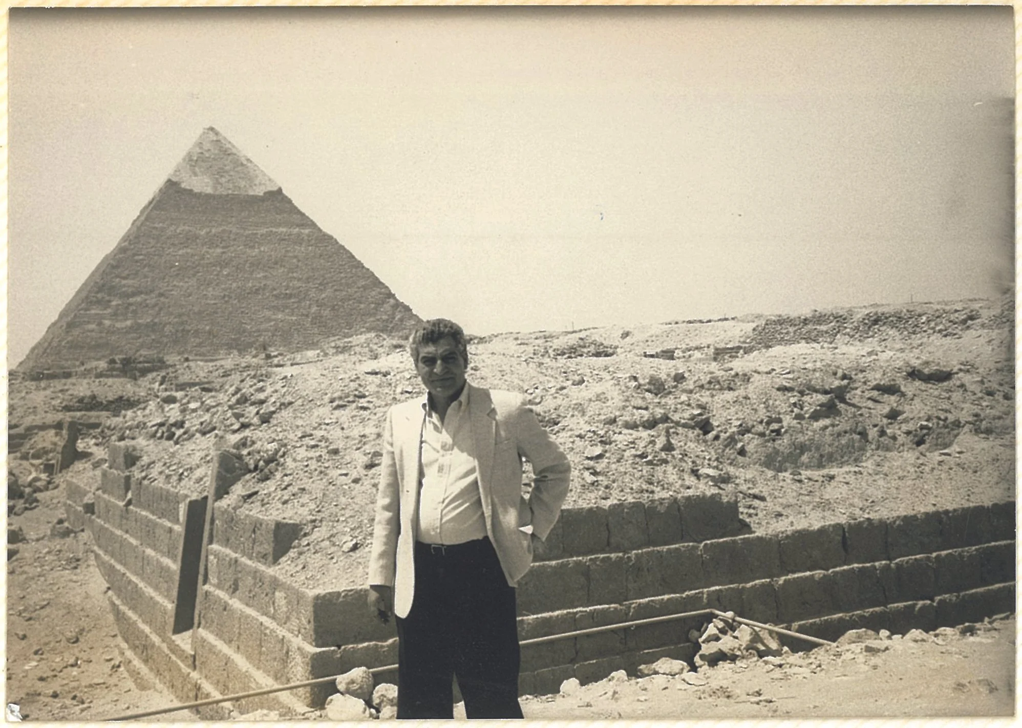 Bio — Dr Zahi Hawass | Egyptologist & Archaeologist - Scholar, Lecturer ...