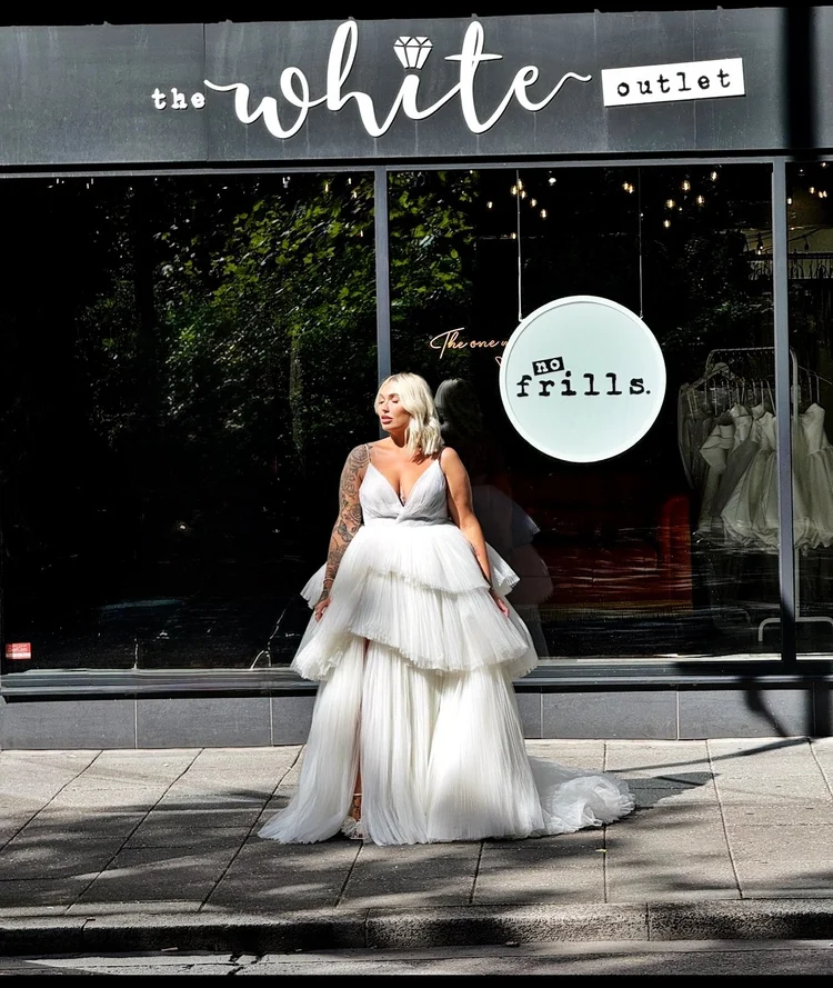 The White Outlet
