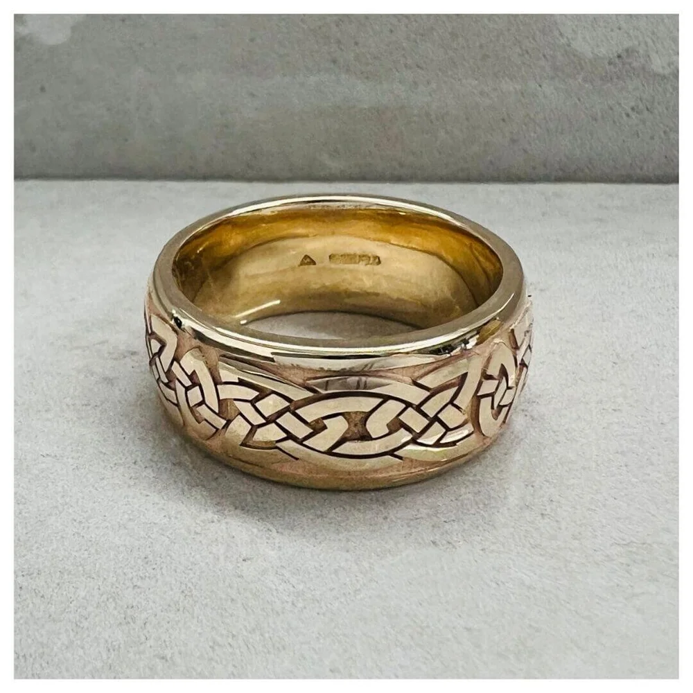 Ring Engraving Specialist | Laser Engraving Service