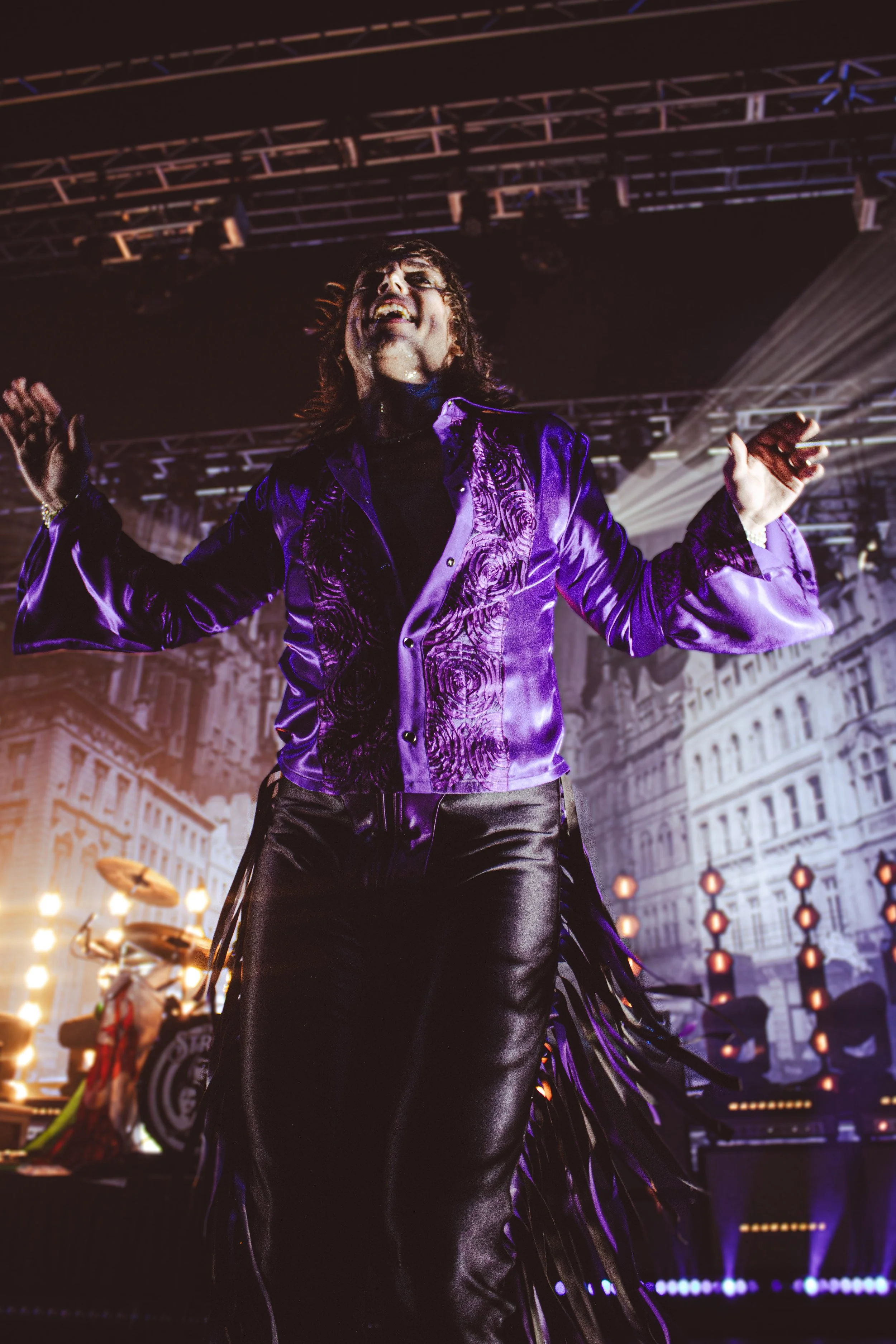 Concert Review: The Struts — Your Favorite Groupies