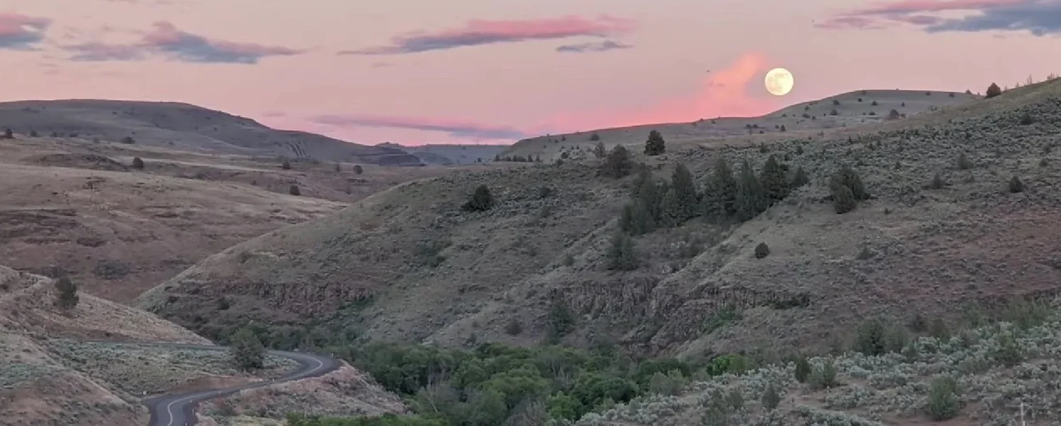 Maupin — Oregon Living