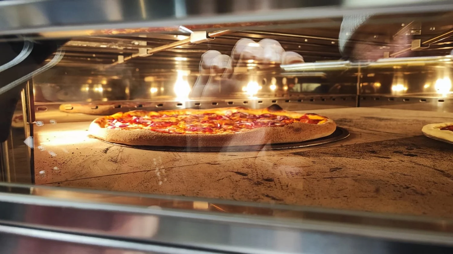 Westside Bar & Pizzeria