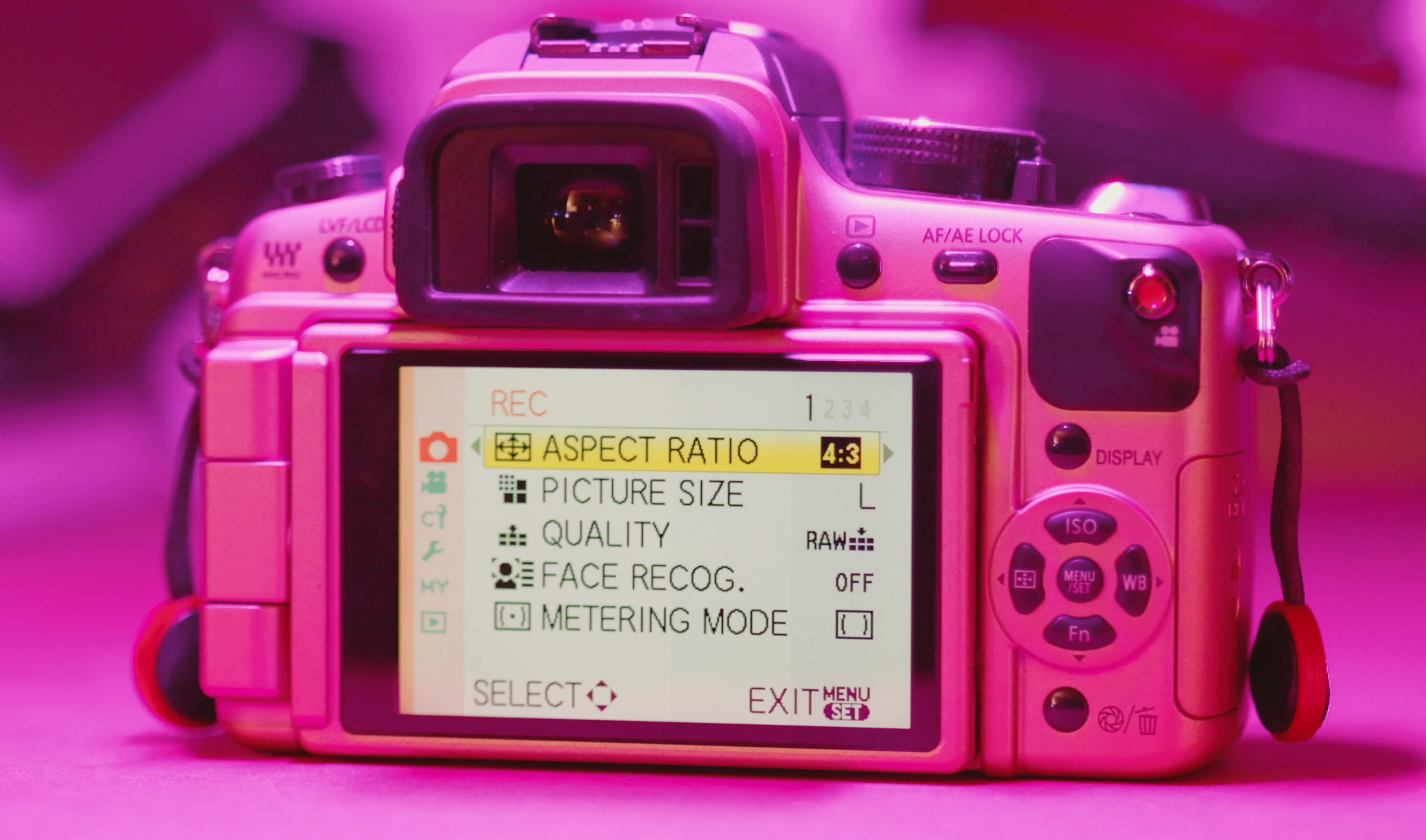 10 best Every Day Carry Cameras you can buy in 2025! — Micro Four Nerds