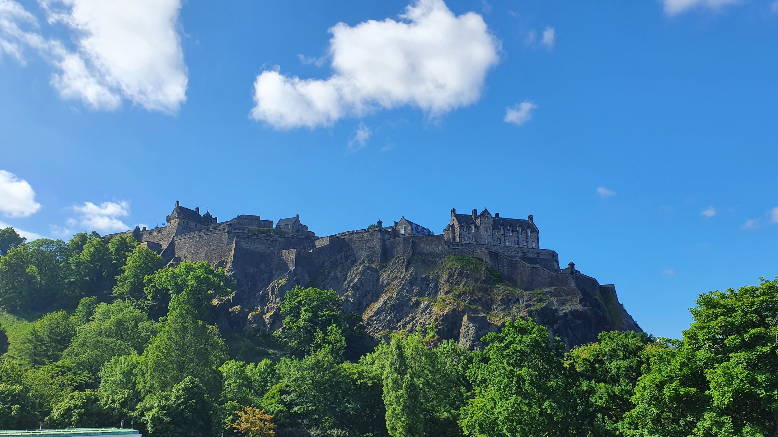 The Edinburgh Castle Tour — EDI Tours