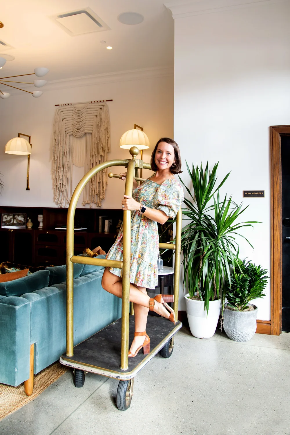 Travel Planning — THE HELLO AGENCY