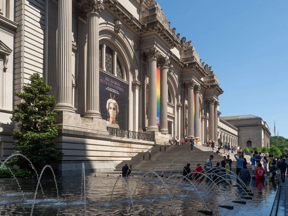 Neighborhood — Carnegie East House