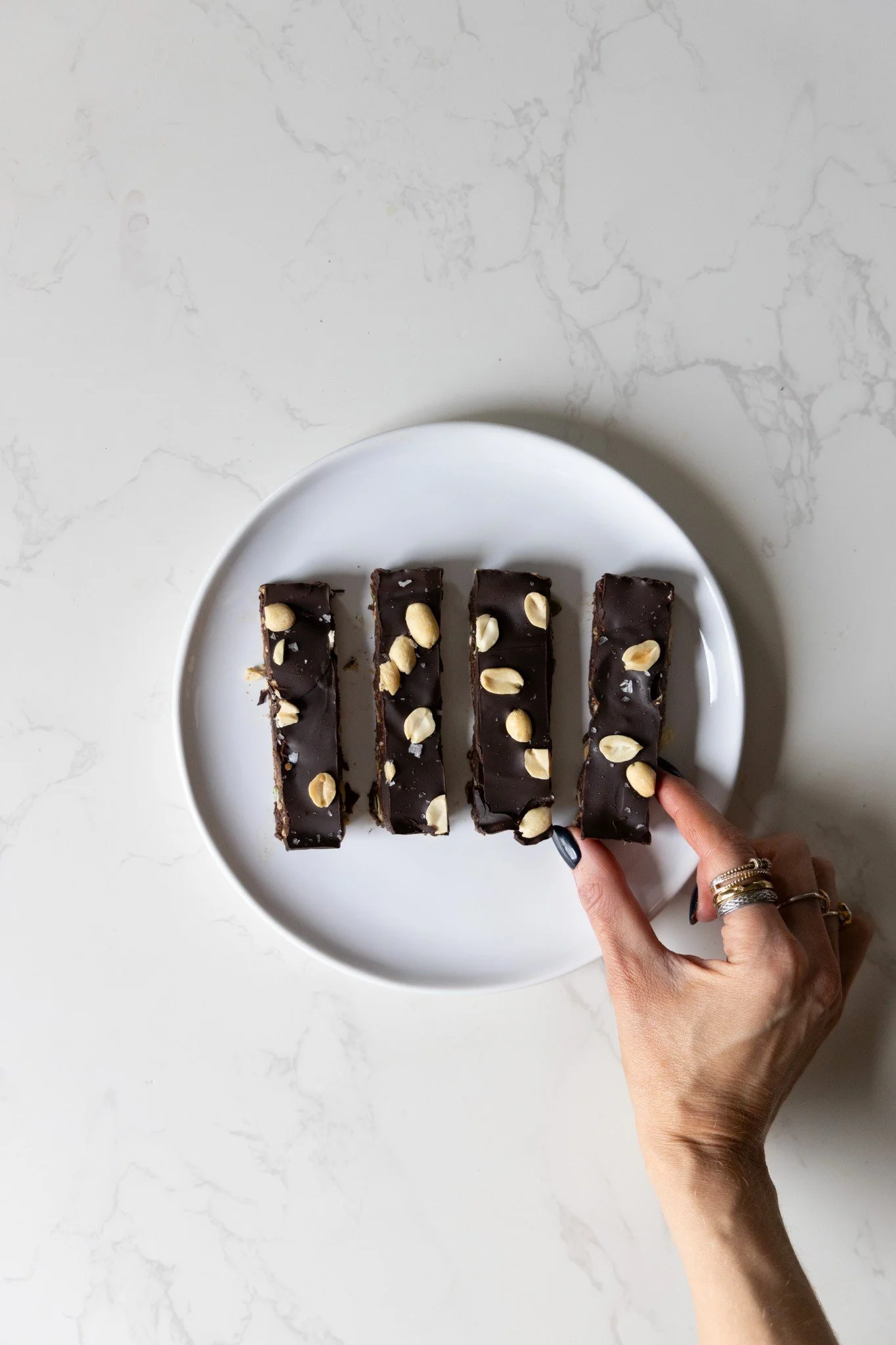 HOME-MADE PROTEIN BARS — Dr Emily Prpa