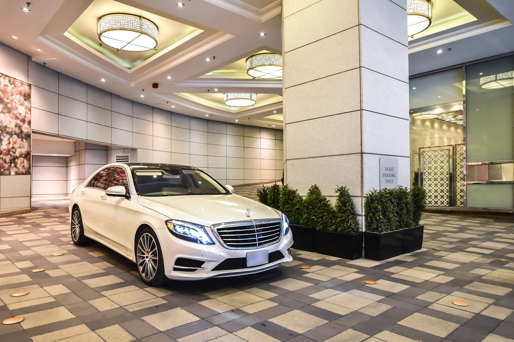 Video of the Month: A Glimpse into the St. Regis Residences Toronto ...