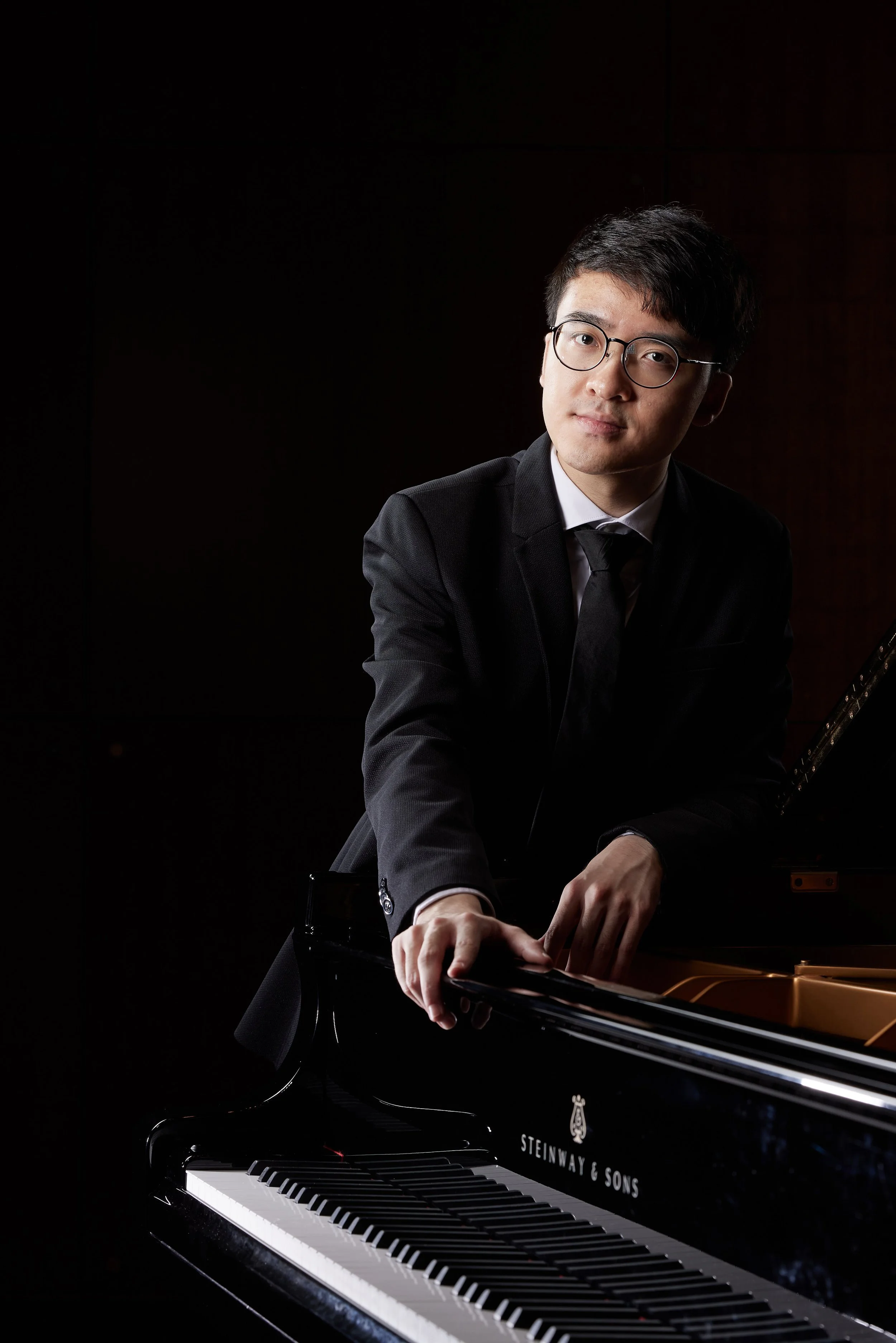 Gallery — Kin-Hang Chu · Pianist
