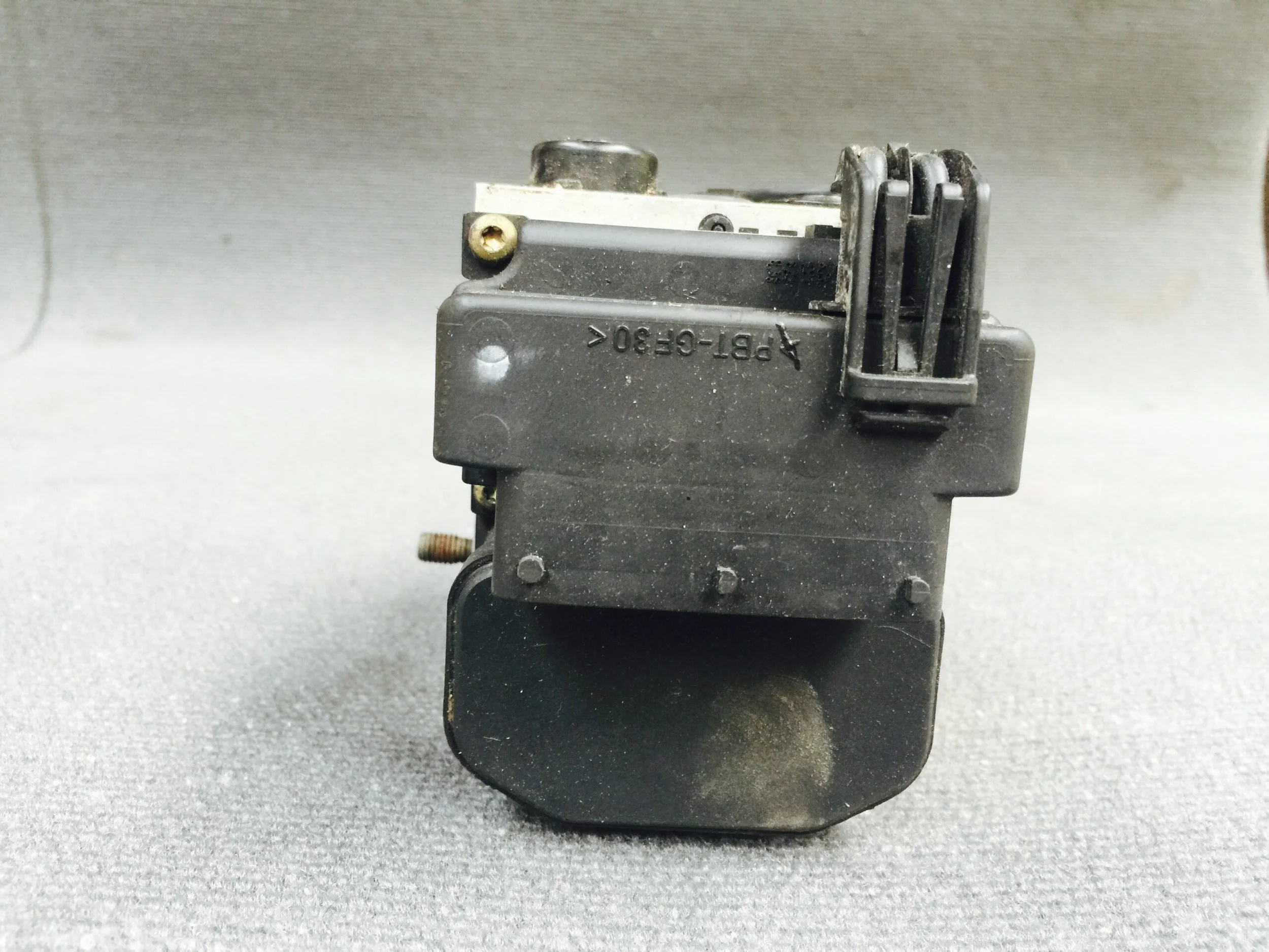 Pair of Rear ABS Sensors — Bongo Spares