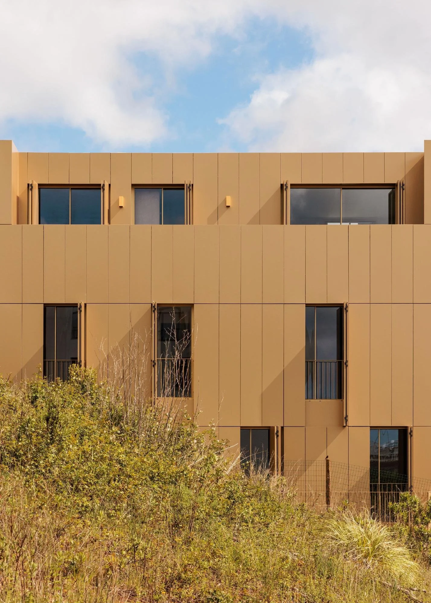 Housing Block By Bureau des Mésarchitectures | The Radical Project